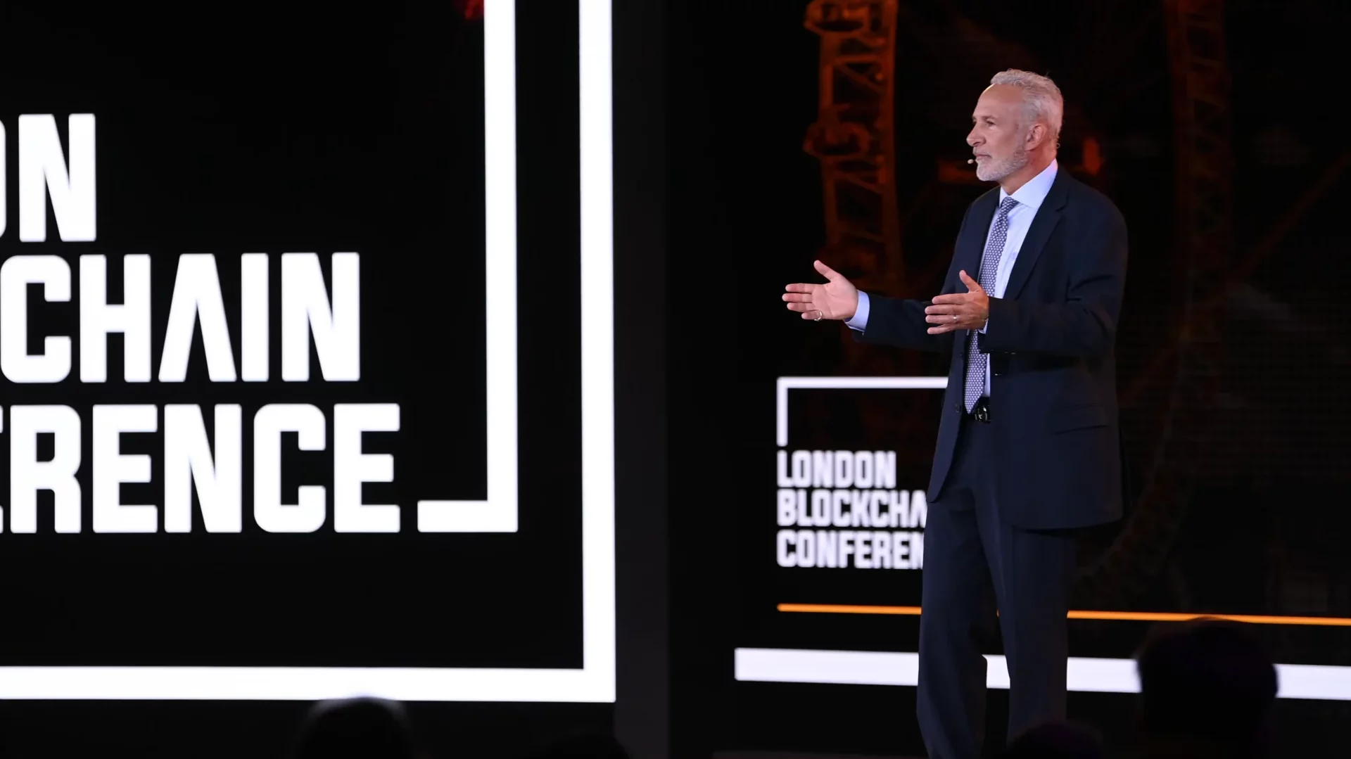 Bitcoin ETF Nightmare: Peter Schiff Warns of Overnight Crash Lock-In ...