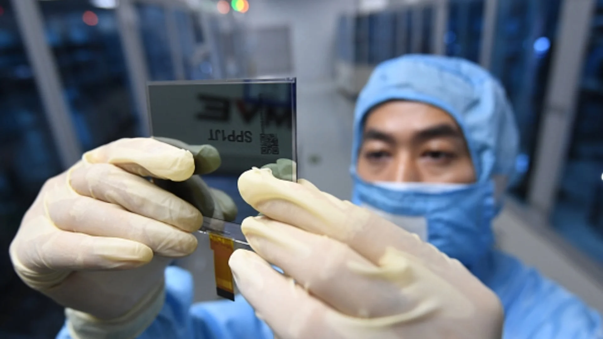 Chinese Chipmakers Explore Open-Source Alternative to American IP | CCN.com