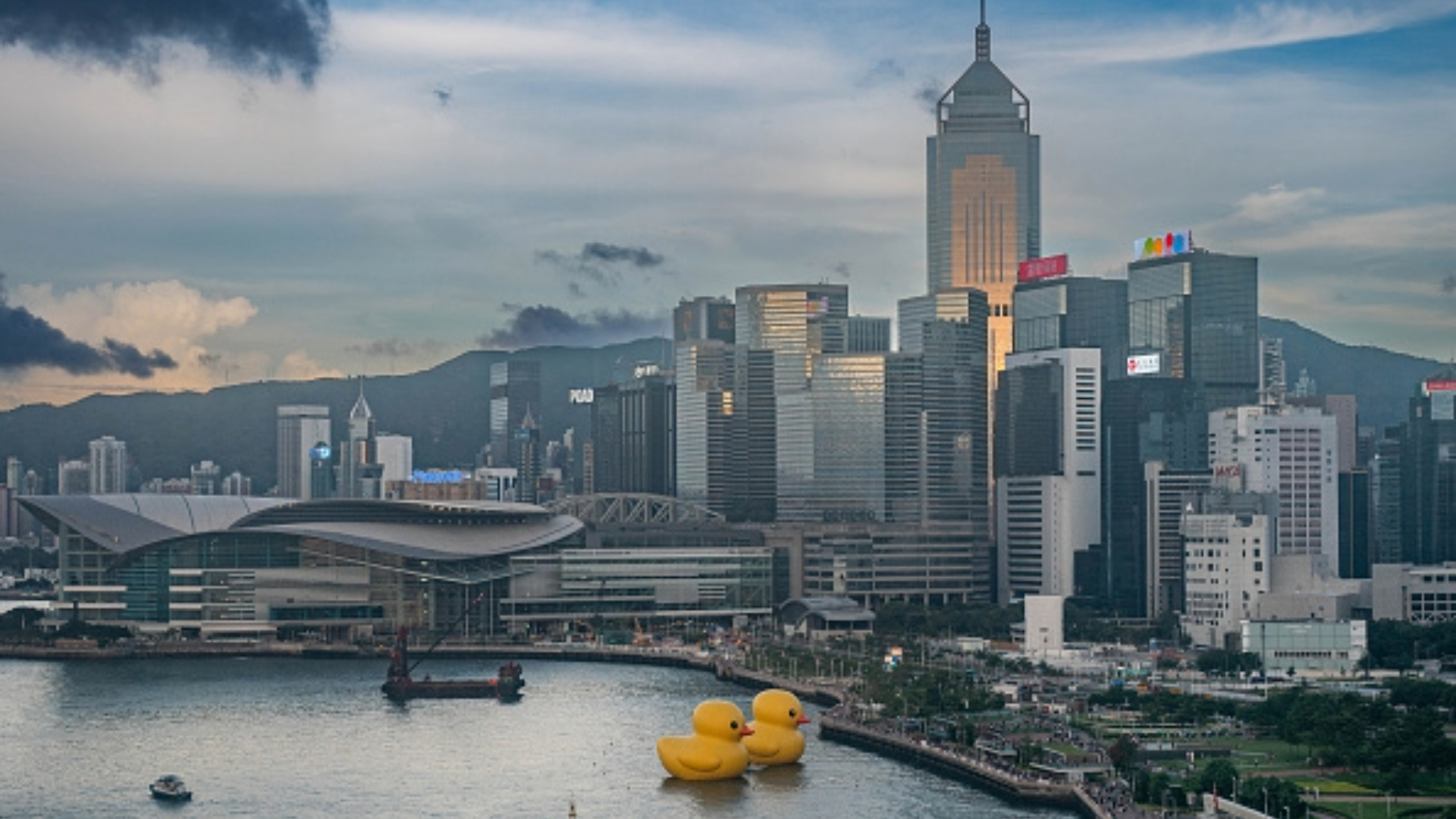 Hong Kong's MemeStrategy Buys 2,440 SOL, Sweden's H100 Group Invests ...