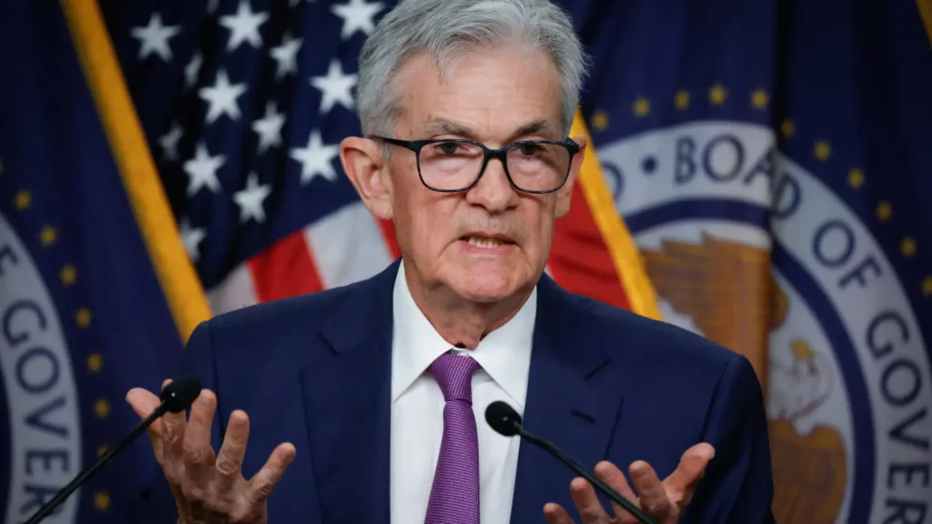 Crypto and Equities Look for Direction as Rate Cut Odds Whiplash | CCN.com